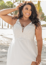Figure Flattering Dress Style Tips for Full Figured Women – Sydney's Closet