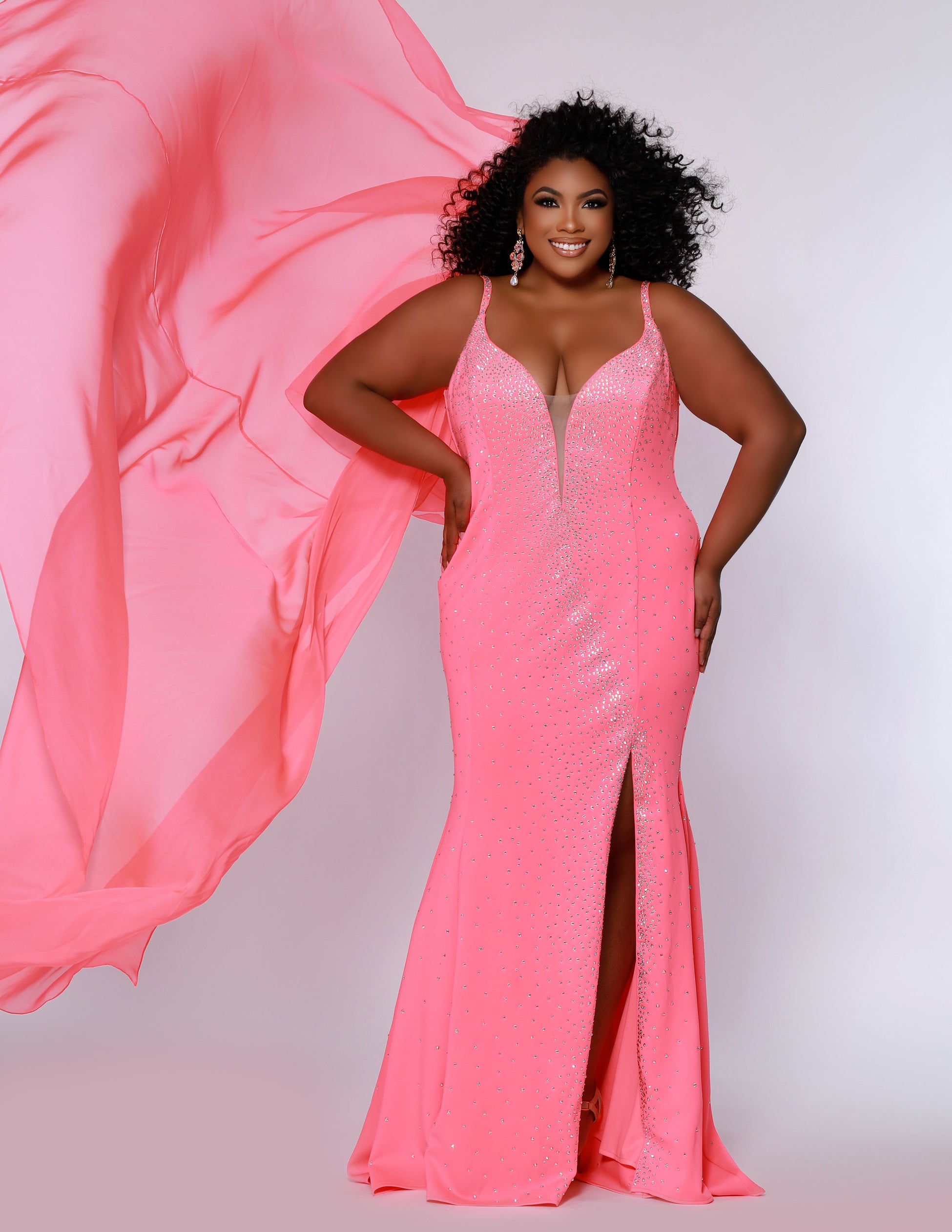 Figure Flattering Dress Style Tips for Full Figured Women – Sydney's Closet