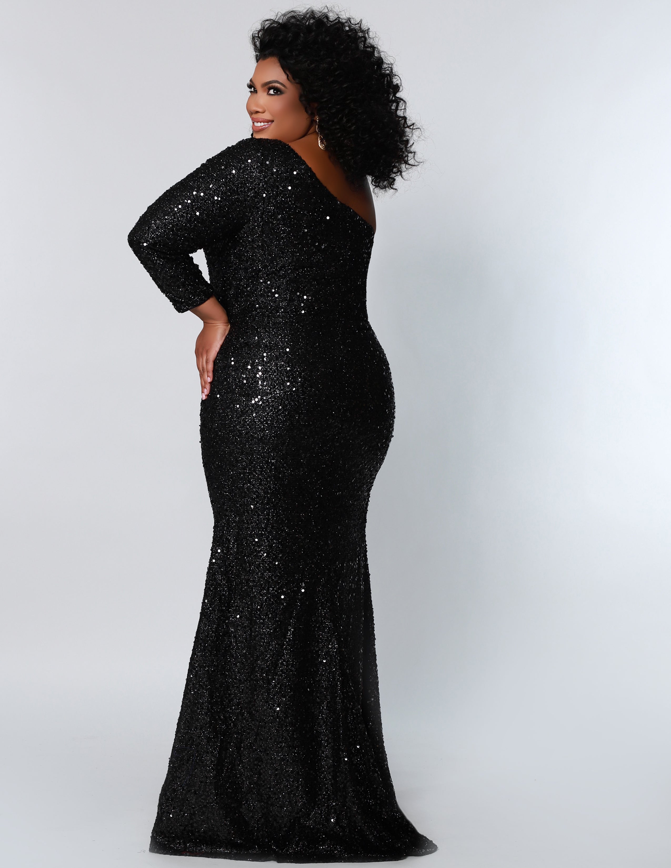 Plus Size Single Off-Shoulder Paillettes Dress w/ Side Slit
